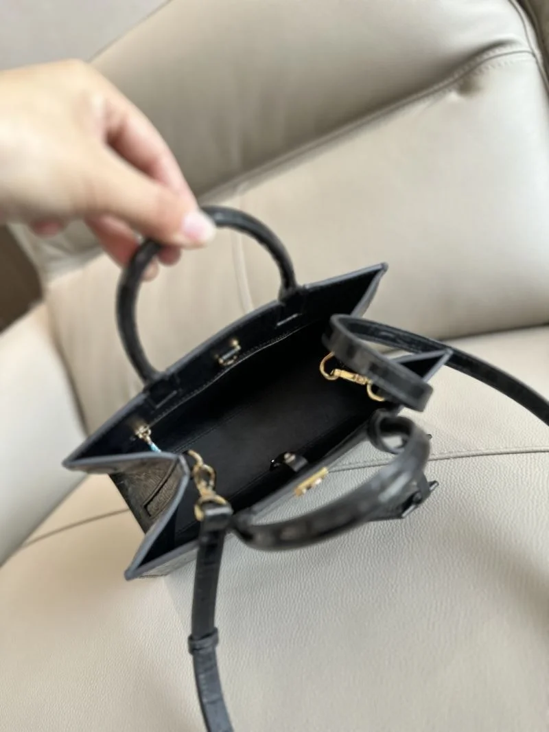 1:1 copy Burberry Top Handle Bags