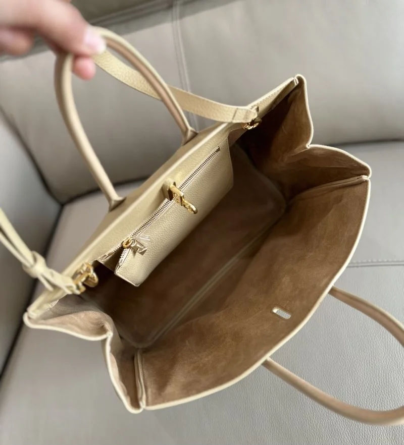 Mirror quality Burberry Top Handle Bags
