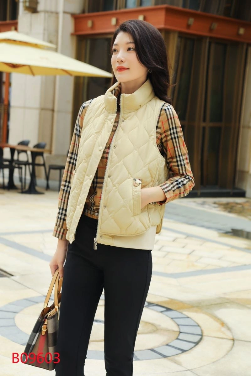 Accurate model Burberry Vest