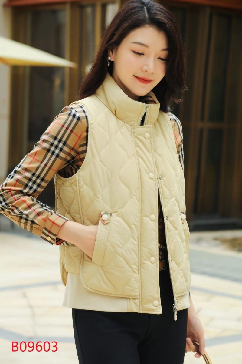 Accurate model Burberry Vest