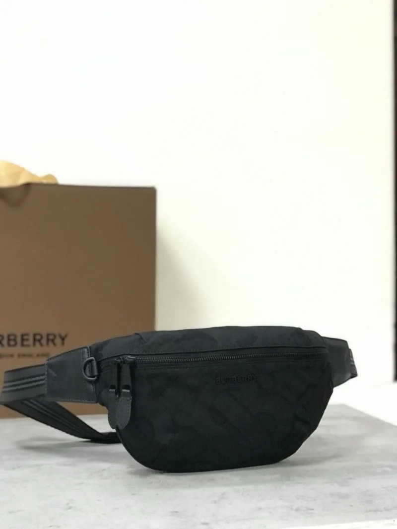 Factory-made Burberry Waist Chest Packs