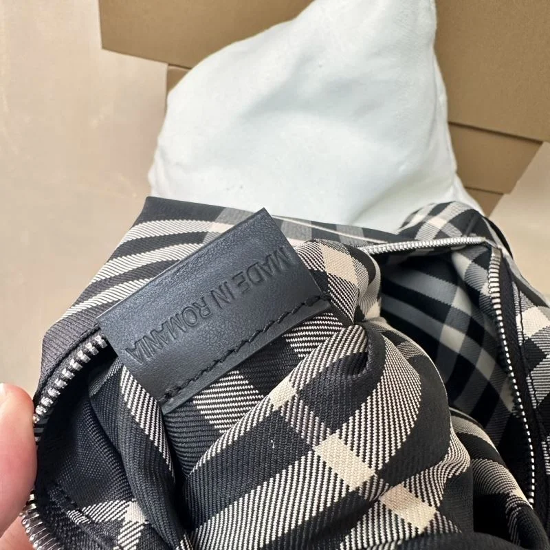 Indistinguishable Burberry Waist Chest Packs