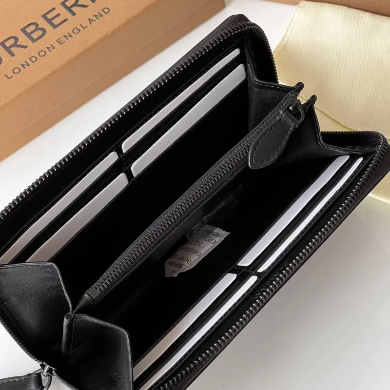 Reasonably priced Burberry Wallets Purse