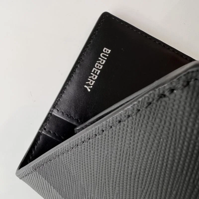 Inexpensive Burberry Wallets Purse