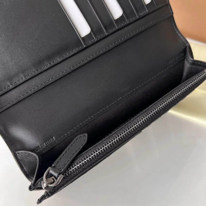 Inexpensive Burberry Wallets Purse