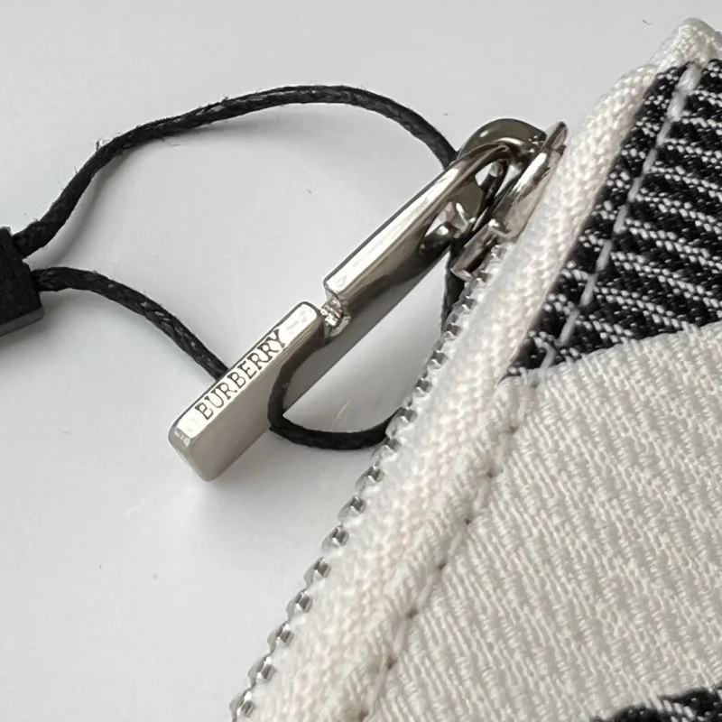 Exact replica Burberry Wallets Purse