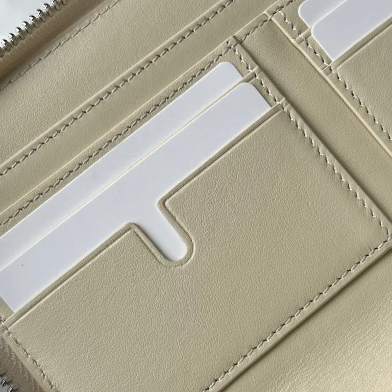 Exact replica Burberry Wallets Purse