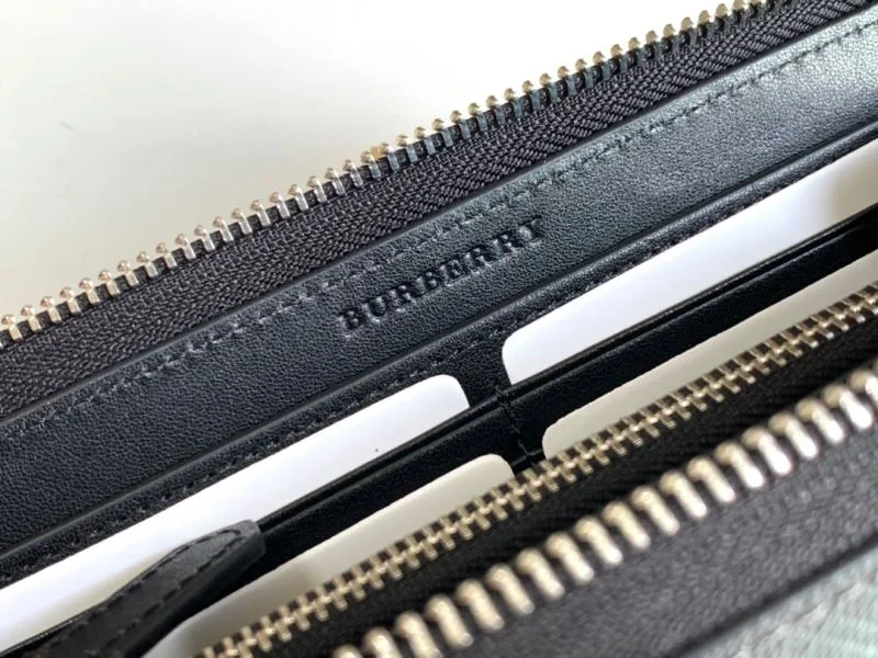 Factory-made Burberry Wallets Purse