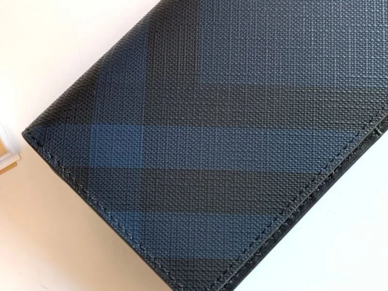 Authentic Burberry Wallets Purse