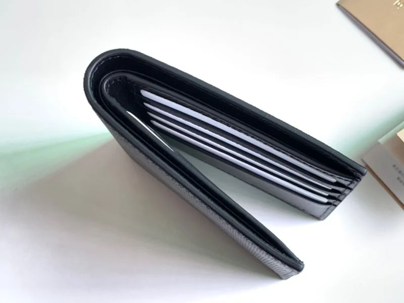 Reasonably priced Burberry Wallets Purse