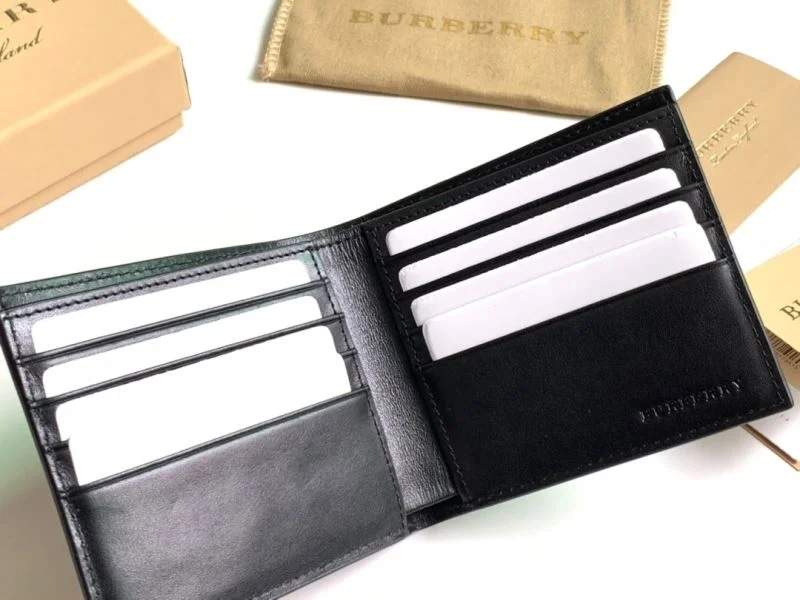 Reasonably priced Burberry Wallets Purse