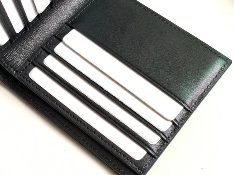 Reasonably priced Burberry Wallets Purse