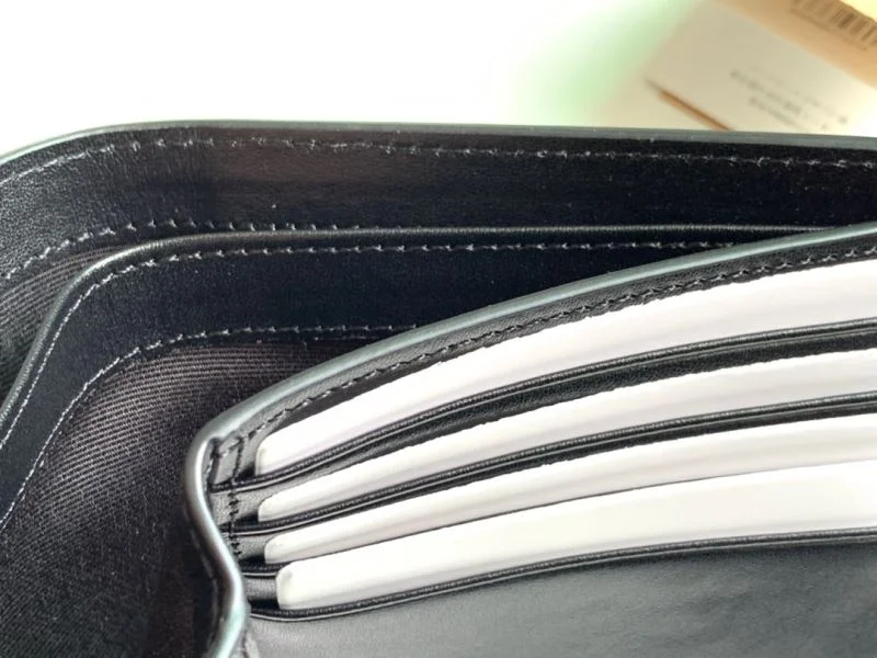 Reasonably priced Burberry Wallets Purse