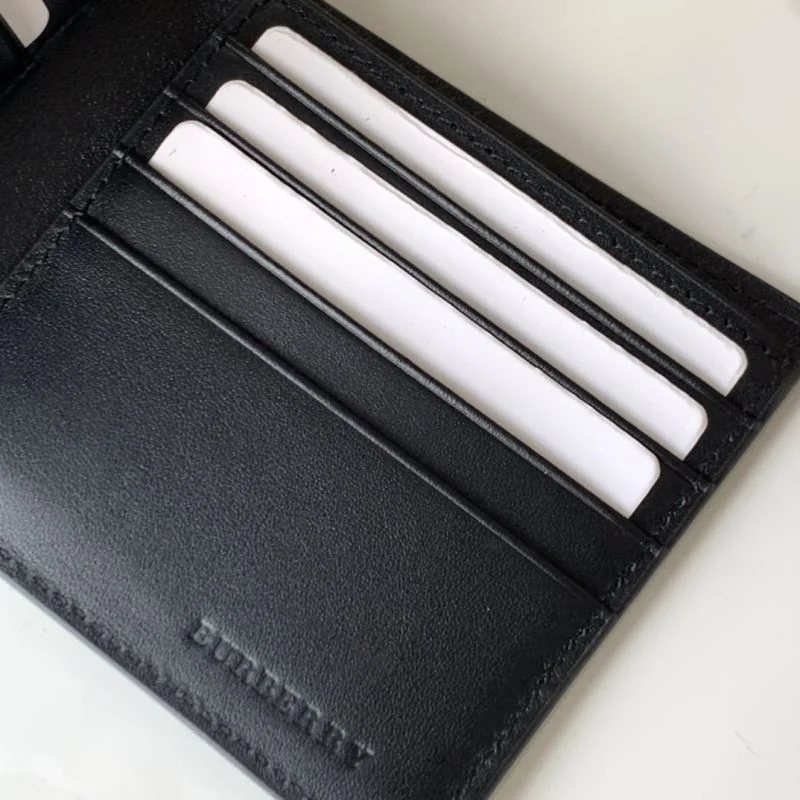 Value-priced Burberry Wallets Purse