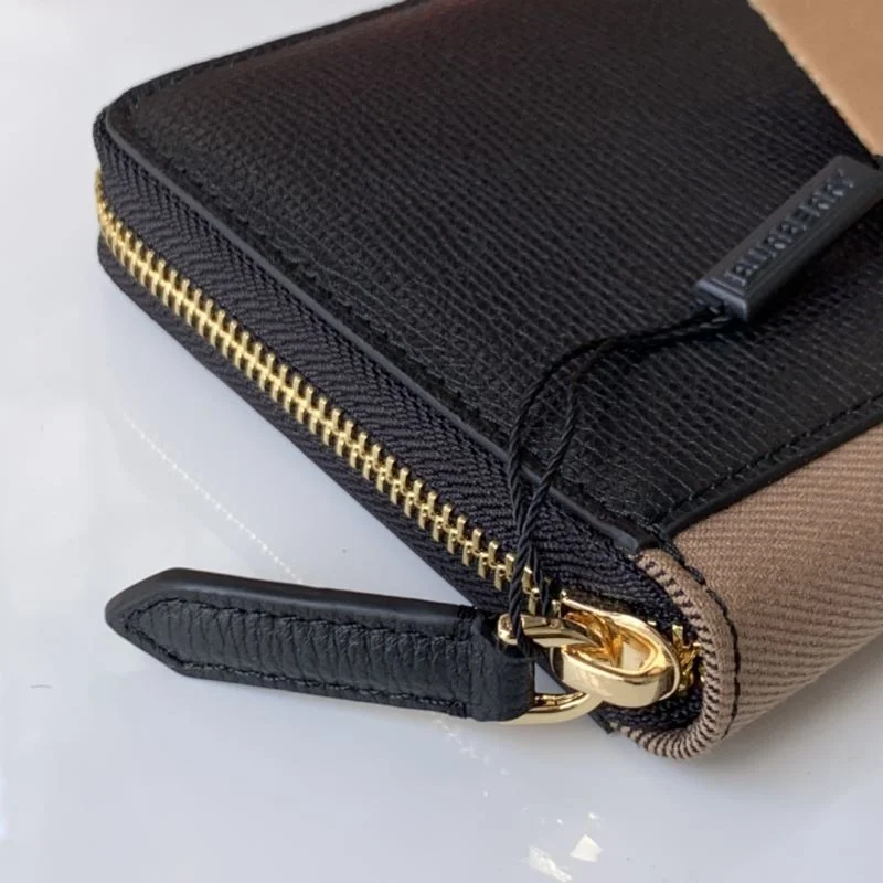 Reasonably priced Burberry Wallets Purse