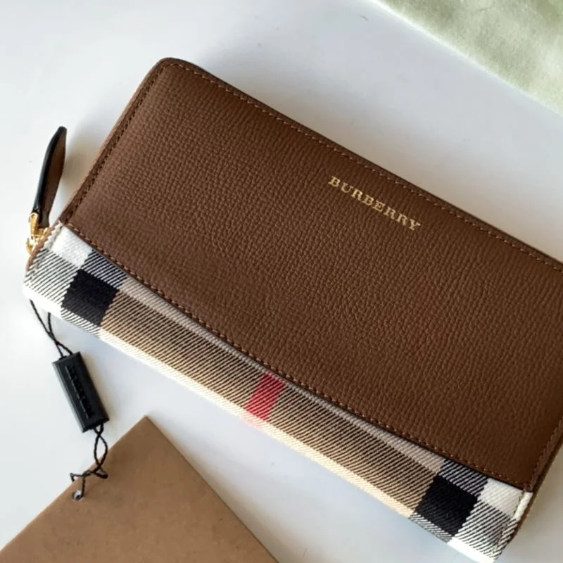 Inexpensive Burberry Wallets Purse