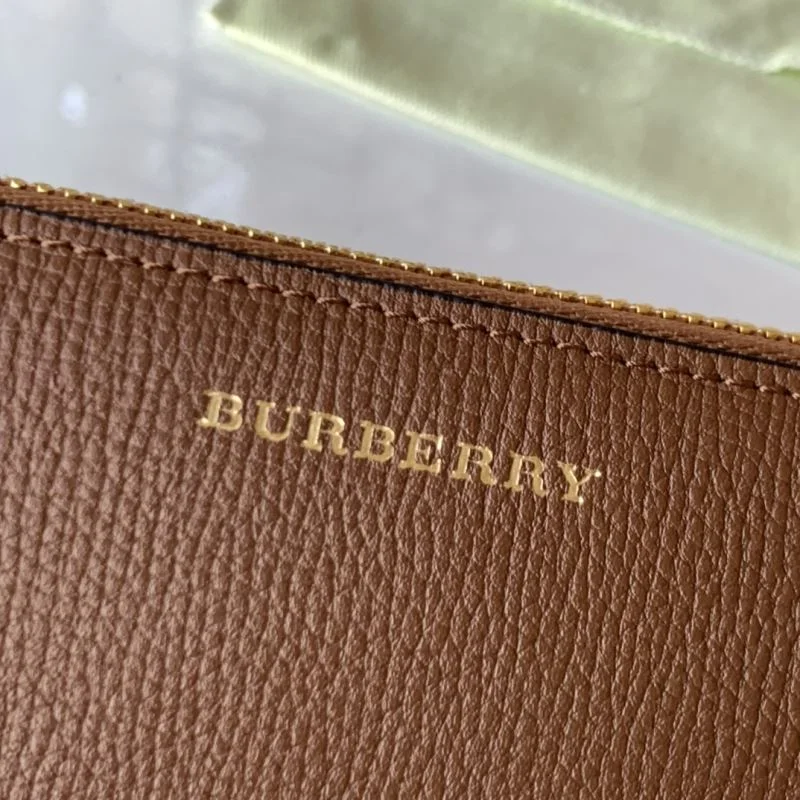 Inexpensive Burberry Wallets Purse