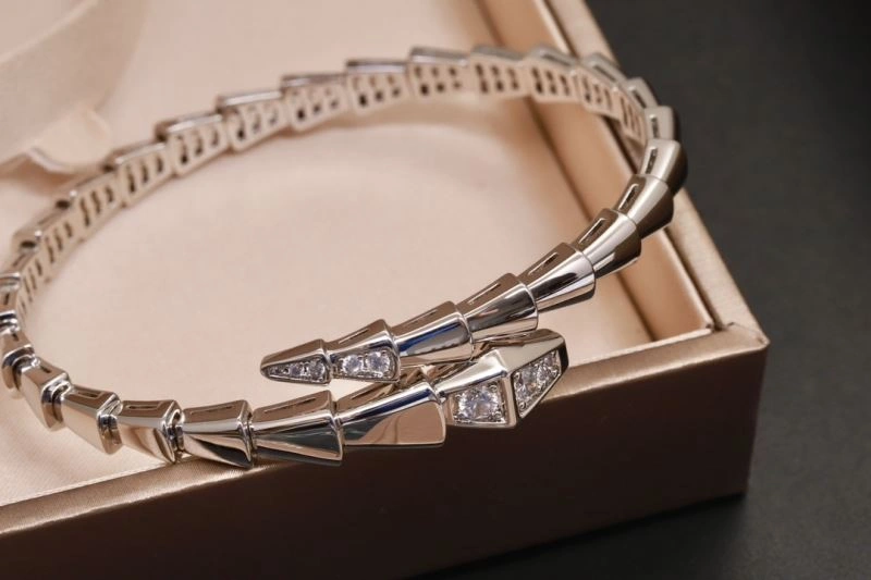 Precise copy Bvlgari Bracelets