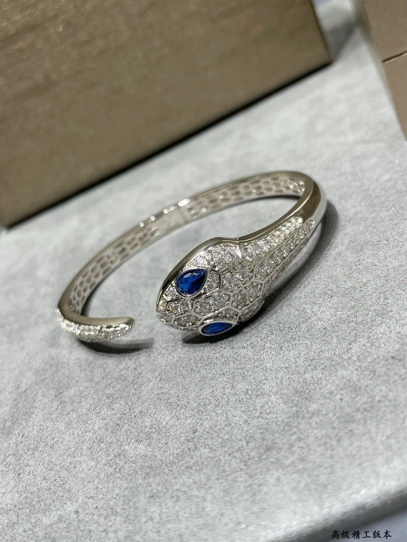 Precise copy Bvlgari Bracelets
