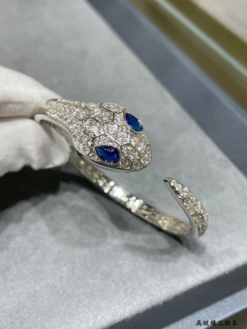 Precise copy Bvlgari Bracelets