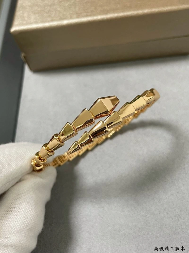 Reasonably priced Bvlgari Bracelets