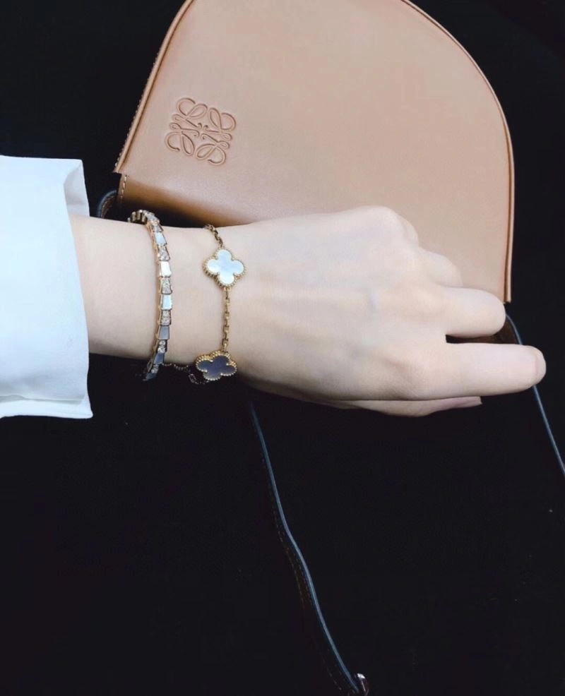 Top match Bvlgari Bracelets