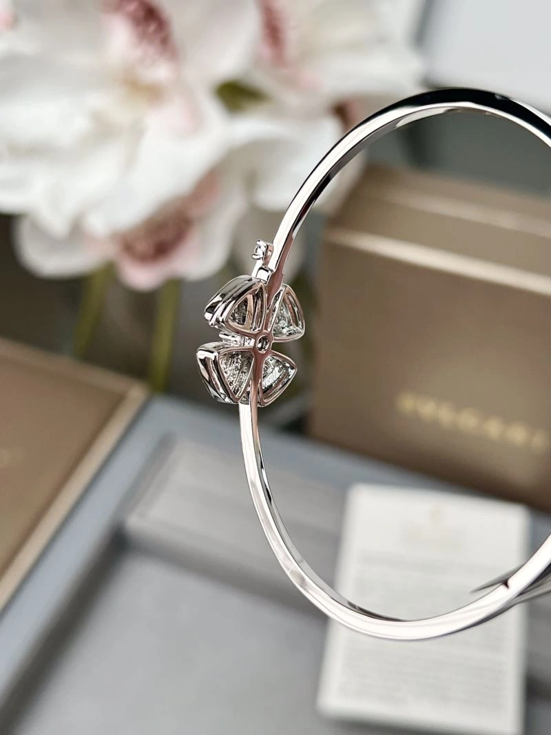 Inexpensive Bvlgari Bracelets
