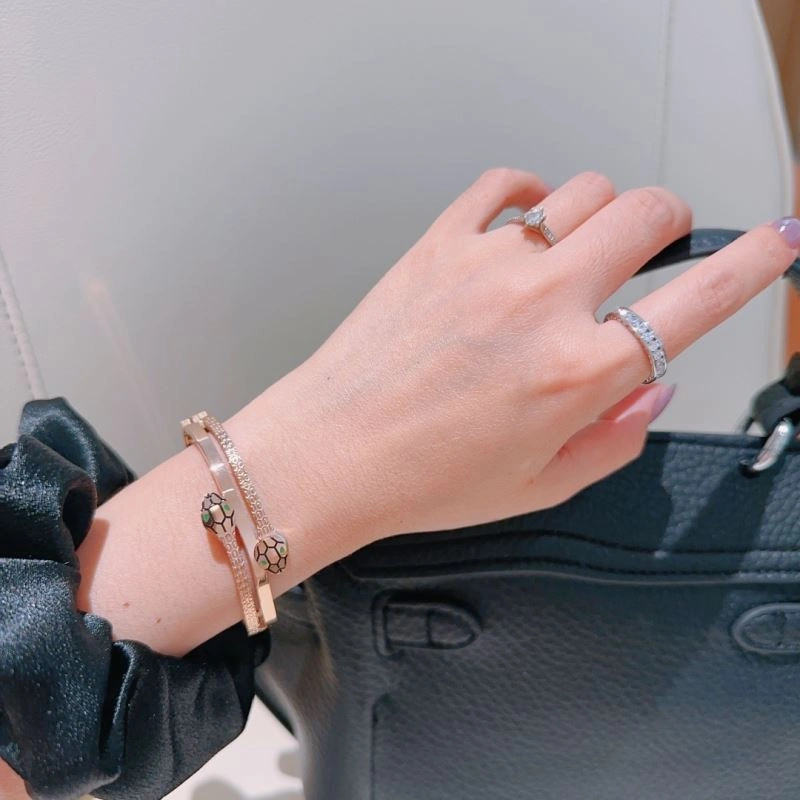 Economical Bvlgari Bracelets