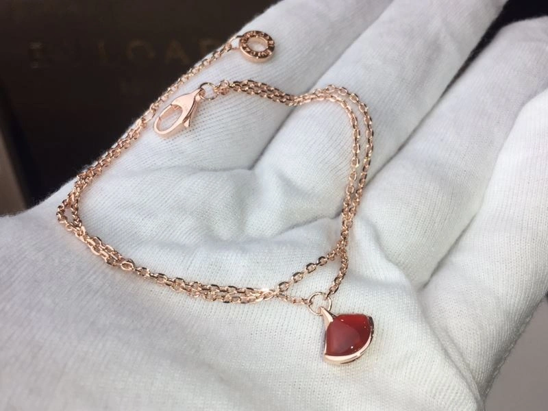 Low-cost Bvlgari Bracelets