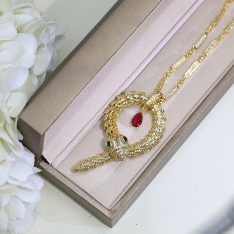 Low-cost Bvlgari Bracelets