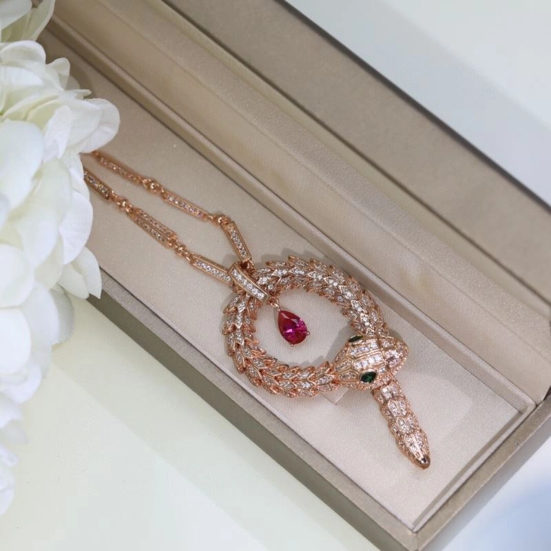 Low-cost Bvlgari Bracelets