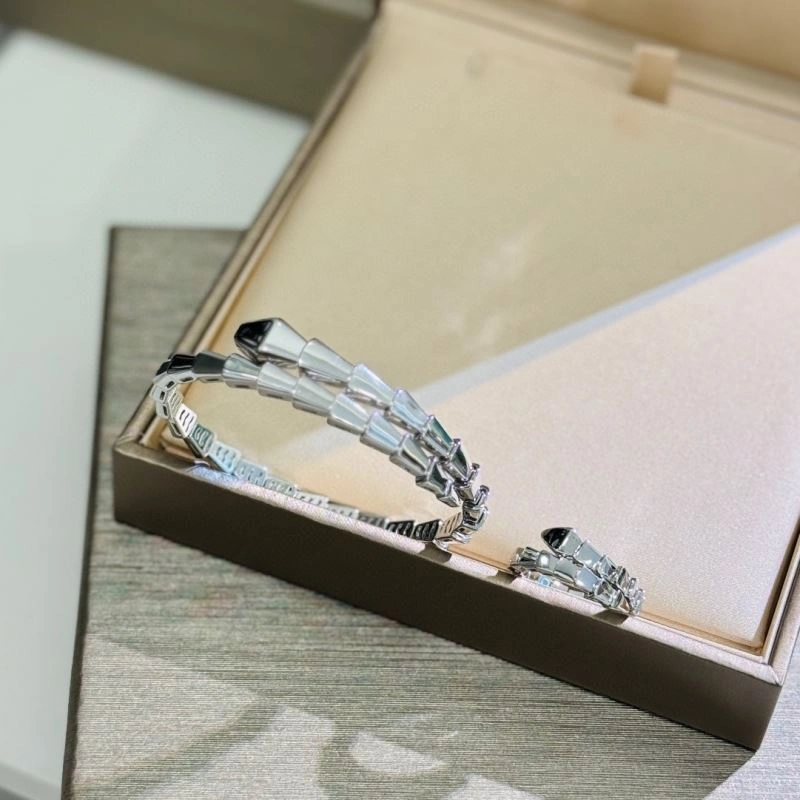 Cut-rate Bvlgari Bracelets