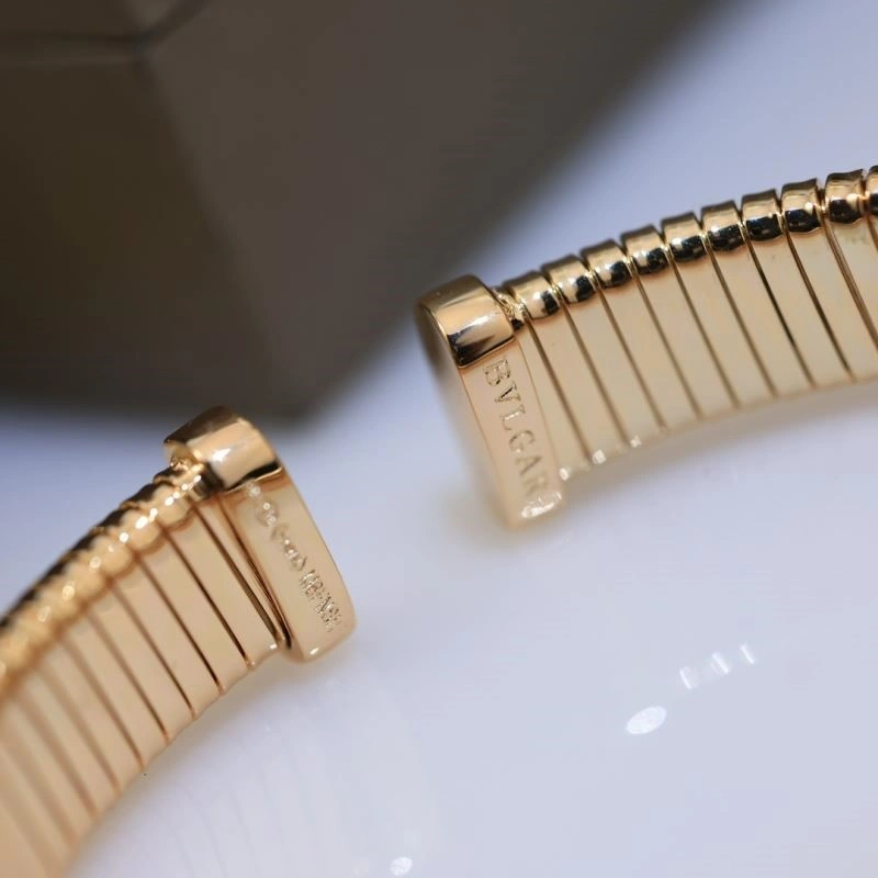 Low-cost Bvlgari Bracelets