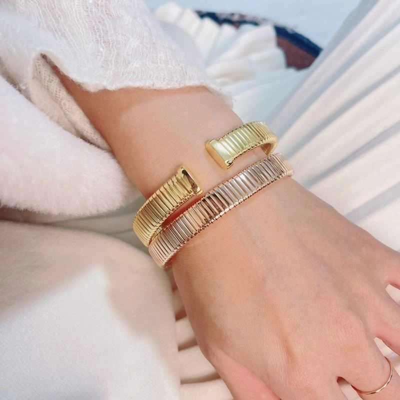 Low-cost Bvlgari Bracelets