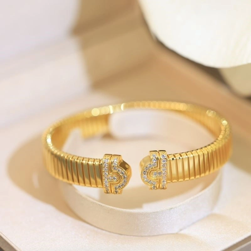 Accurate model Bvlgari Bracelets