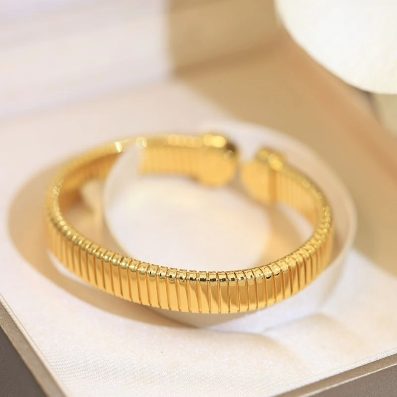 Accurate model Bvlgari Bracelets