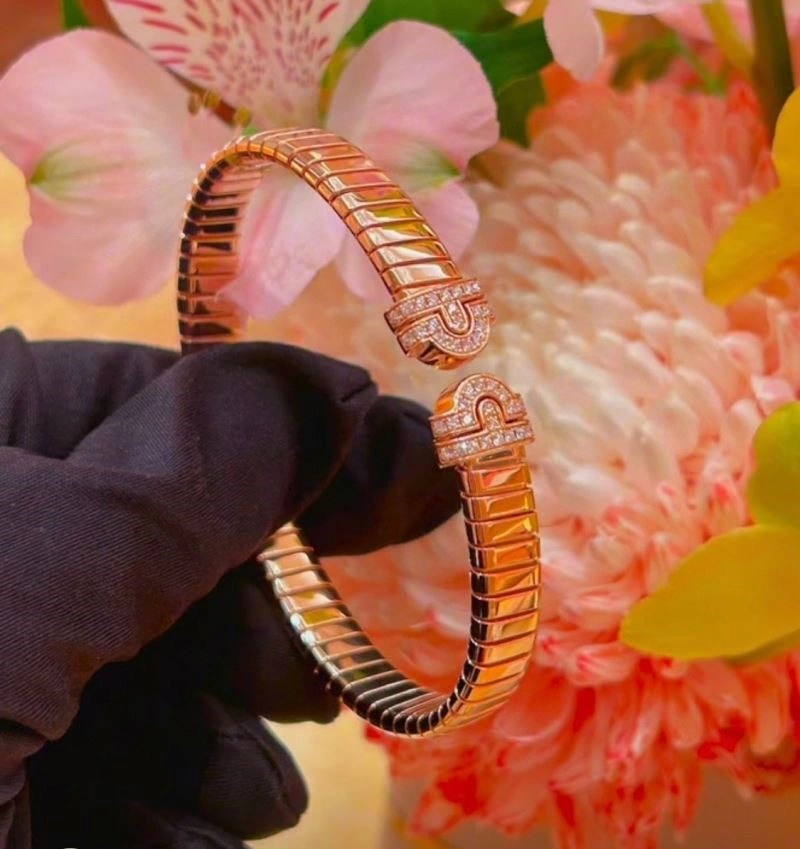 Accurate model Bvlgari Bracelets