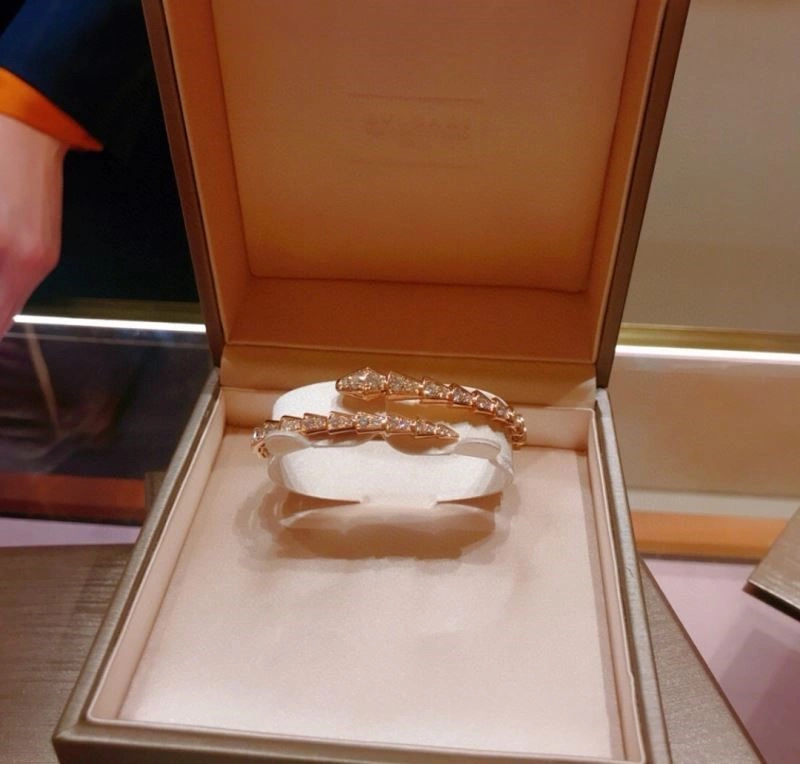 Precise copy Bvlgari Bracelets