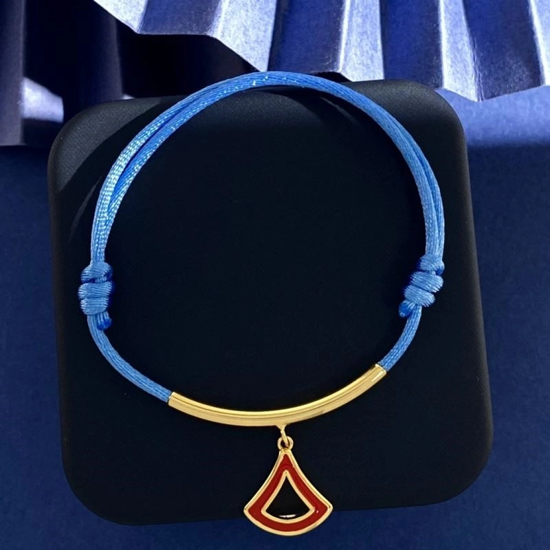Low-cost Bvlgari Bracelets