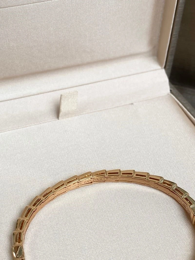 Top mirror Bvlgari Bracelets
