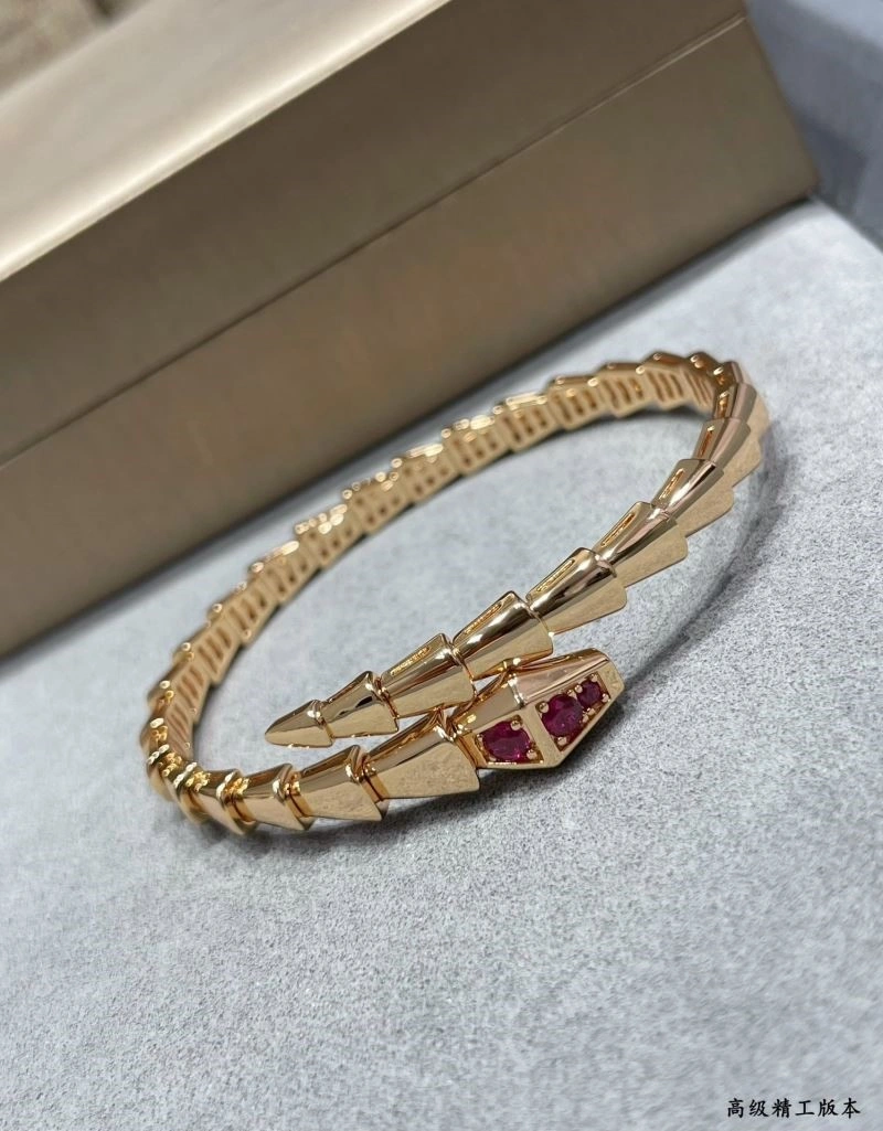 Inexpensive Bvlgari Bracelets