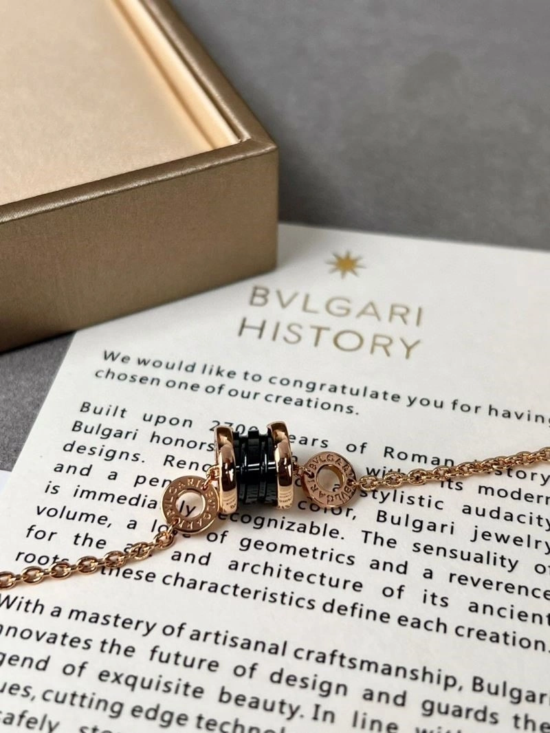 Inexpensive Bvlgari Bracelets