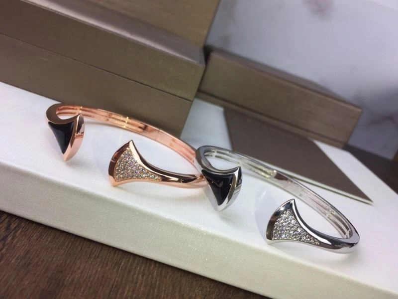 Perfect replica Bvlgari Bracelets