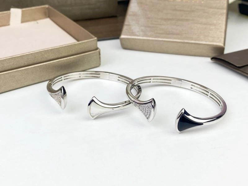 Top mirror Bvlgari Bracelets