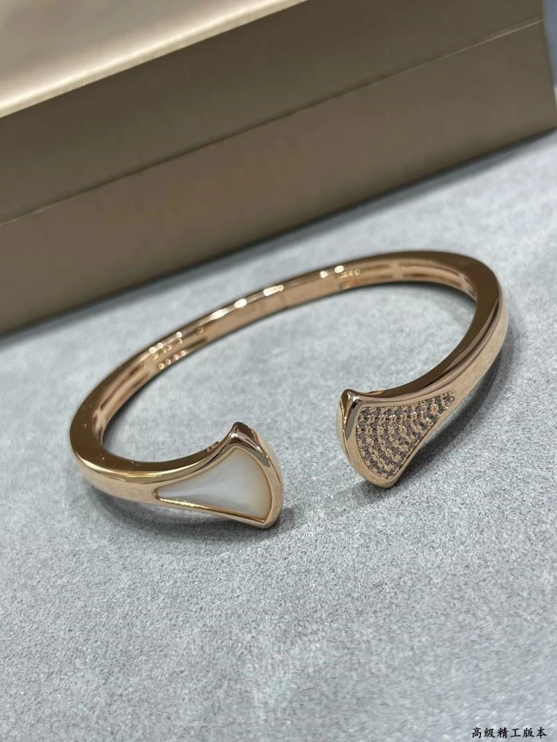 Value-priced Bvlgari Bracelets