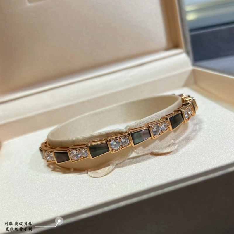 Accurate model Bvlgari Bracelets
