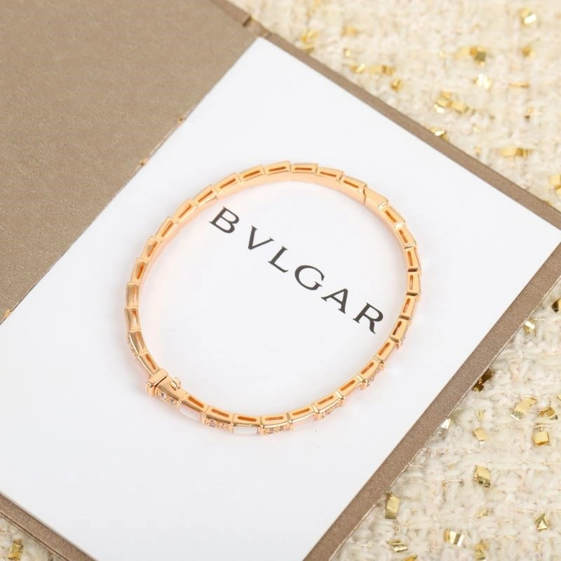 Low-cost Bvlgari Bracelets