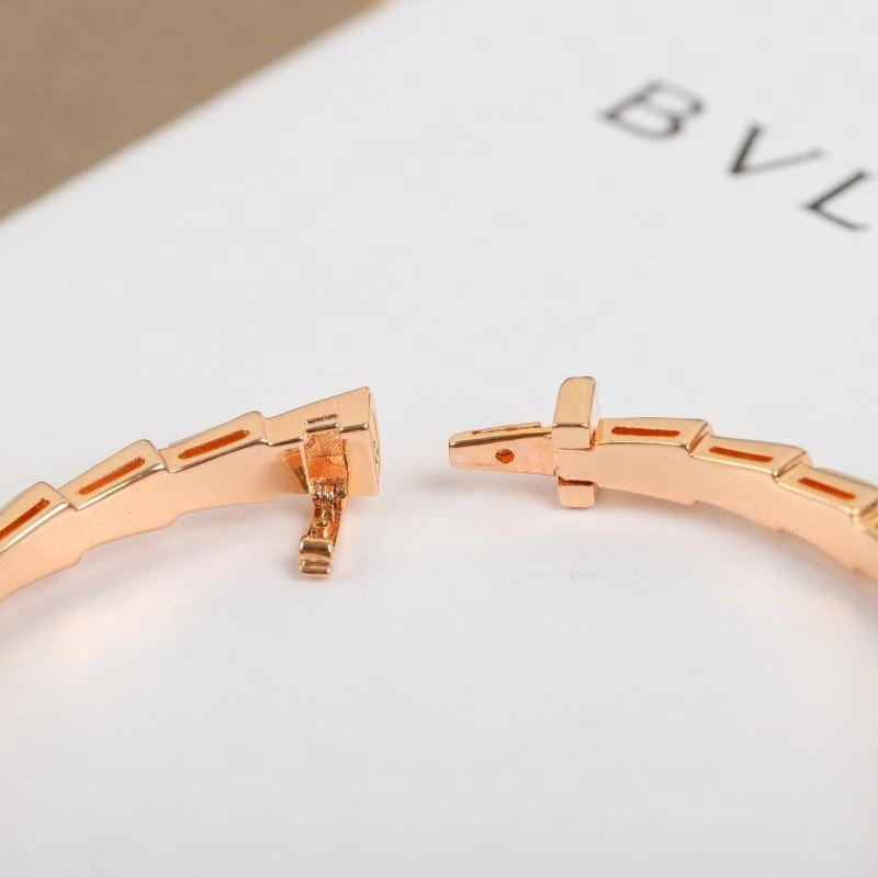 Low-cost Bvlgari Bracelets