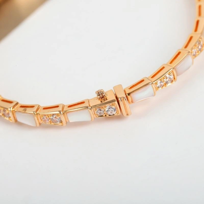 Low-cost Bvlgari Bracelets