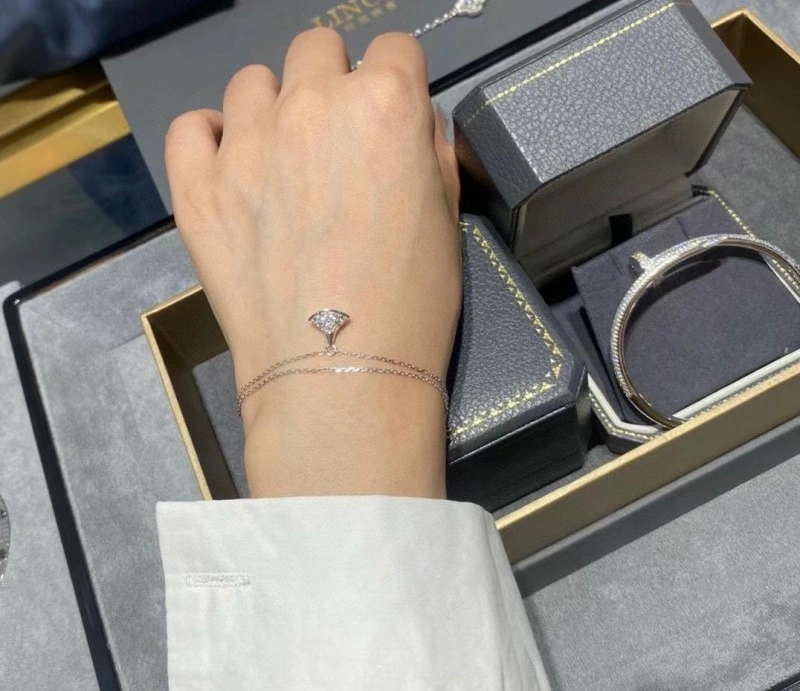 Exact replica Bvlgari Bracelets